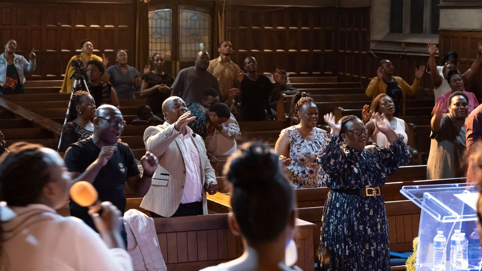 Praise & Worship - Apostolic Faith Mission UK